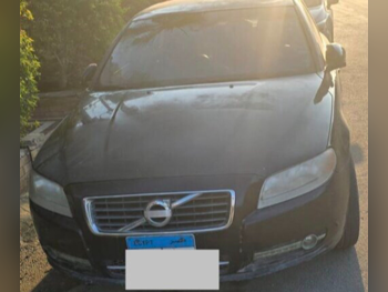 Volvo S 80 2013 Sedan Automatic 4 Cylinder FWD Dark Blue Gasoline For ...